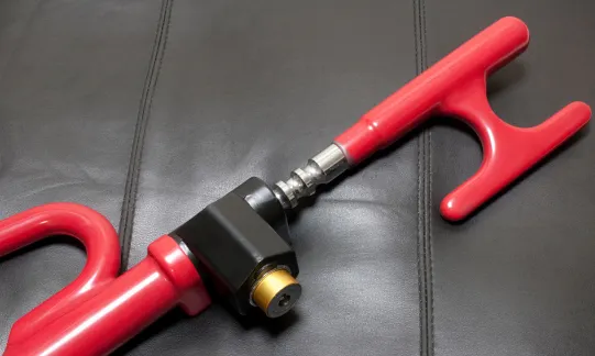 The benefits of steering wheel locks for your vehicle | Sure Lock & Key